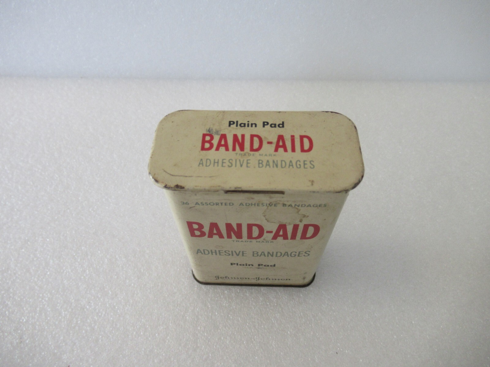 Vintage Metal Band-Aid Tin Johnson & Johnson Plain Pad Adhesive ...