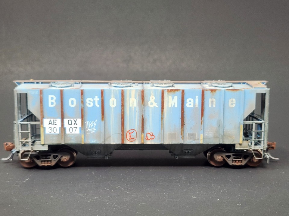 Prototype Weathered Ho Scale Atlas Portec 3000 Covered Hopper AEQX Ex B ...