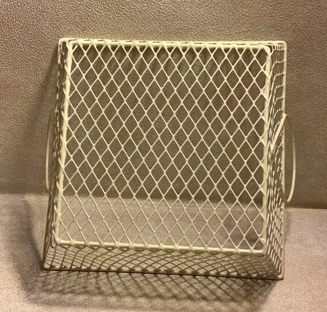 New Square Vinyl Coated Wire Basket with Handles. Color: Almond | eBay