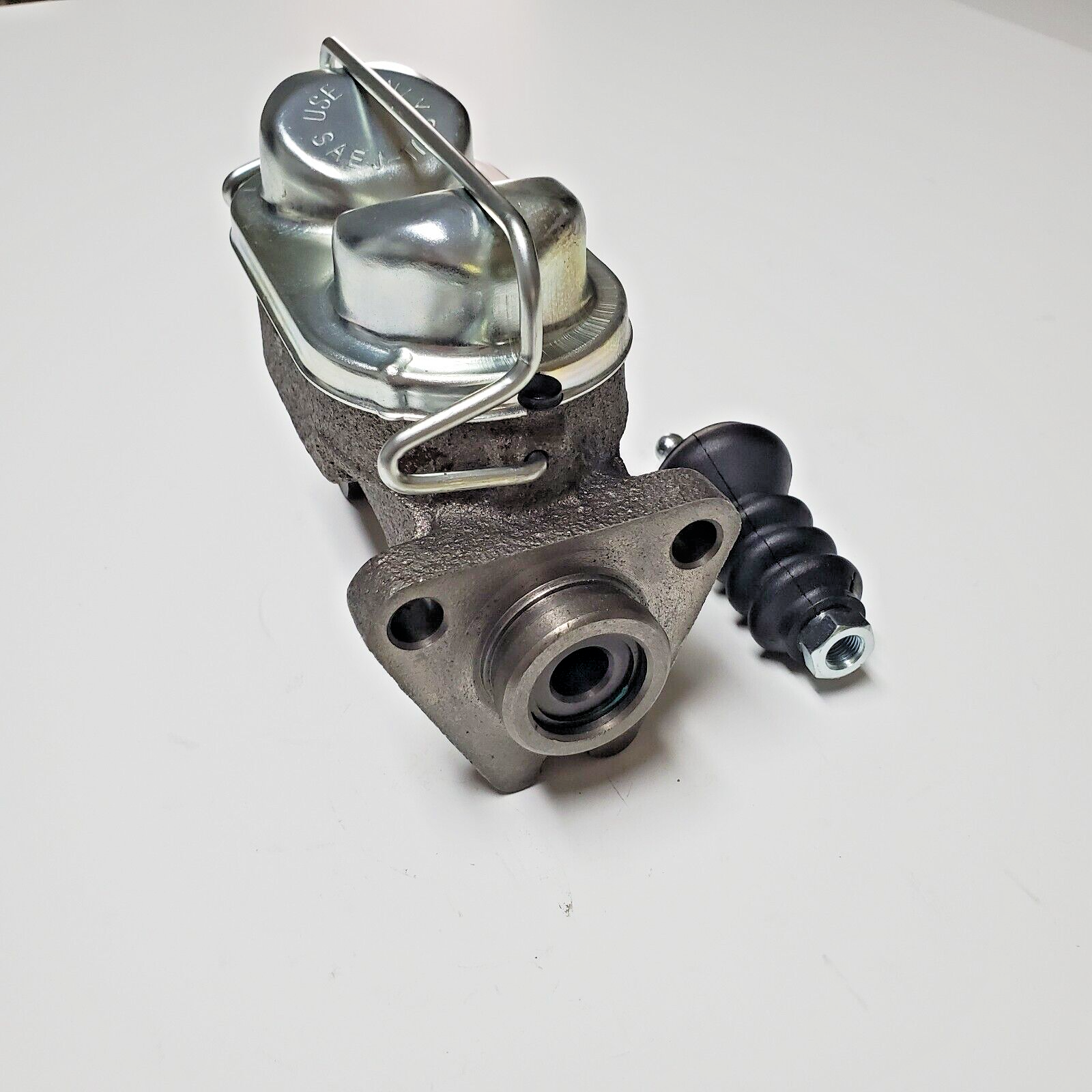 Bendix 2228811 Brake Master Cylinder for sale online | eBay