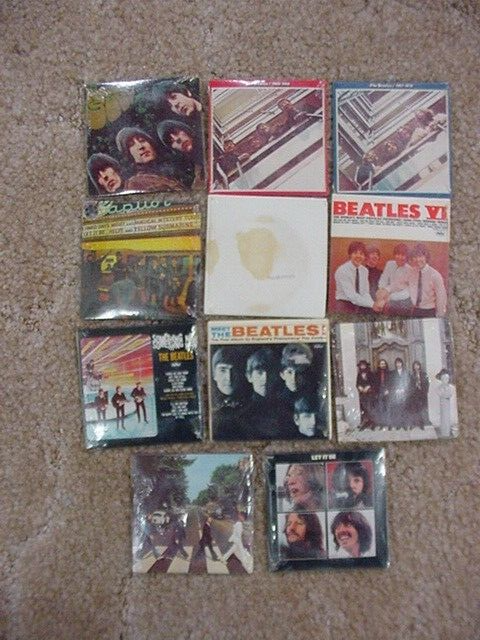 THE BEATLES*CHU-BOPS*11 OF 16* MINIATURE LP ALBUM*SEALED*W/GUM*STAINS ...
