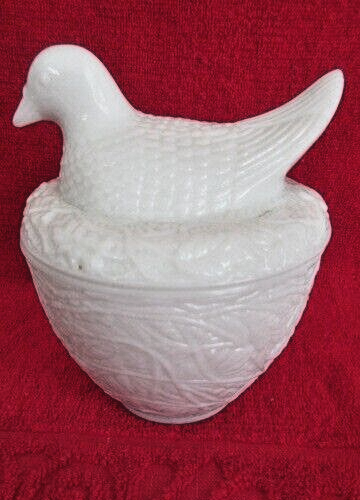 Vintage Avon White Milk Glass Hen Chicken On Nest Candy Trinket Covered ...