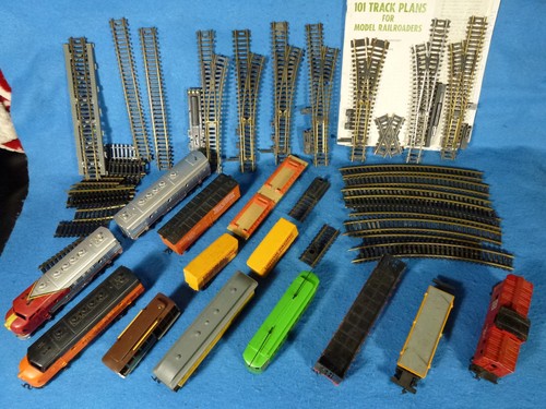 HO GAUGE TRAINS MODEL RAILROADING LOT CARS TRACK ENGINE SWITCHES WYE ...