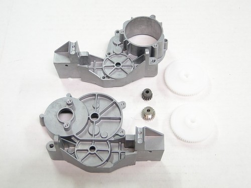 NEW TAMIYA SUPER CHAMP/FIGHTING BUGGY Gear Box Case +Spur & Pinion ...