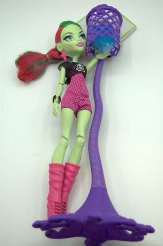 Monster High Venus McFlytrap and her Casketball standard - NEW NO BOX ...