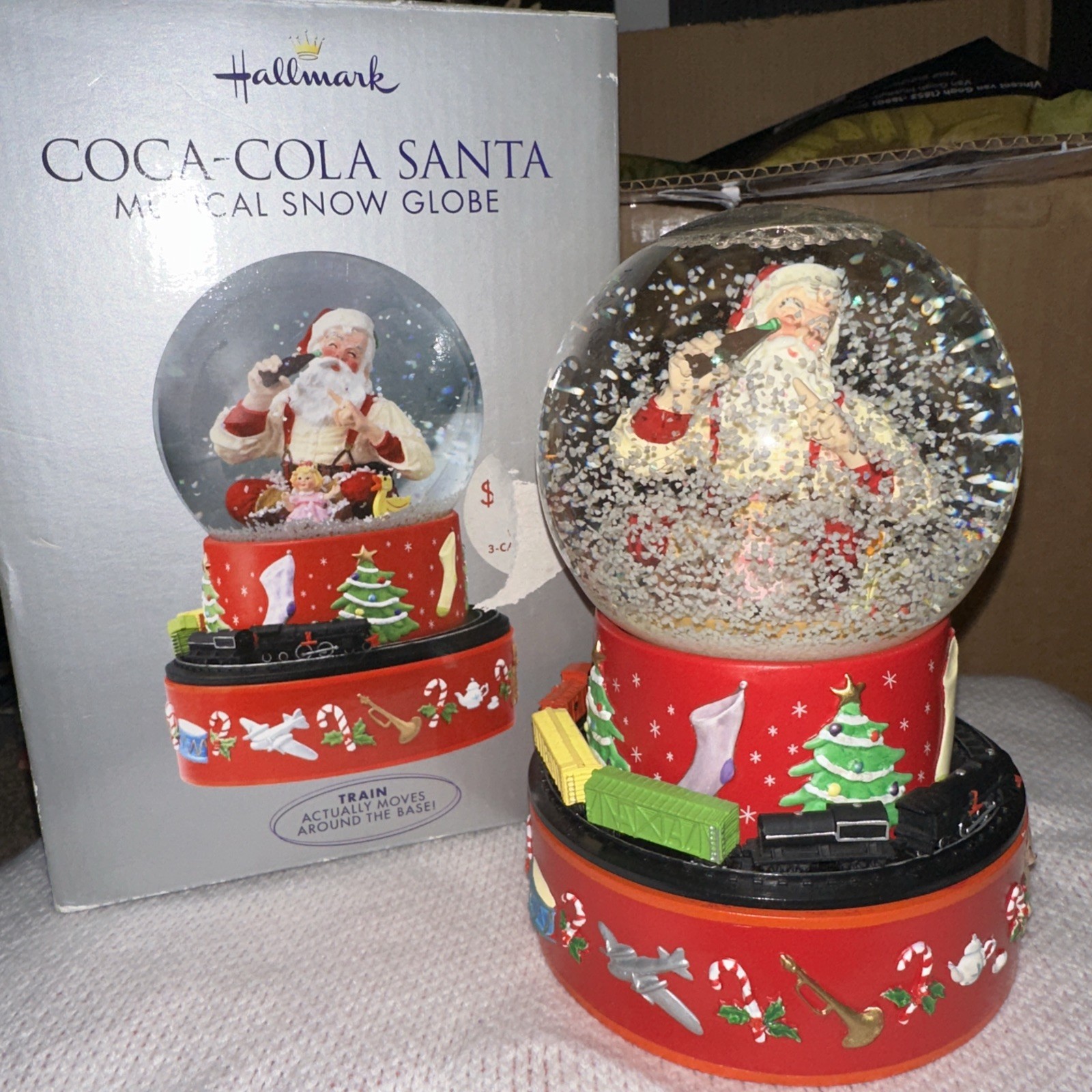 Hallmark 2001 Coca-Cola Santa Christmas Musical Snow Globe | eBay