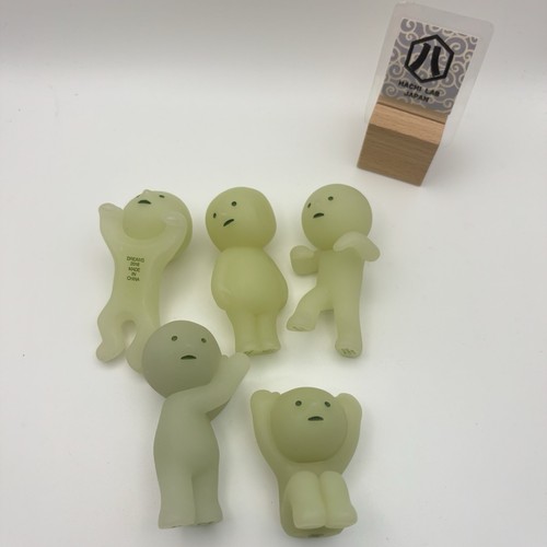 SMISKI 2 3 4 Series Set of 5 GLOW IN THE DARK Figure Japan Discontinued ...