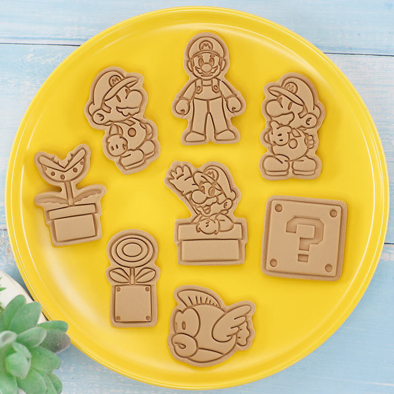 8Pcs Super Mario Cookie Mold Set Biscuit Cutters Baking Press Stamp ...