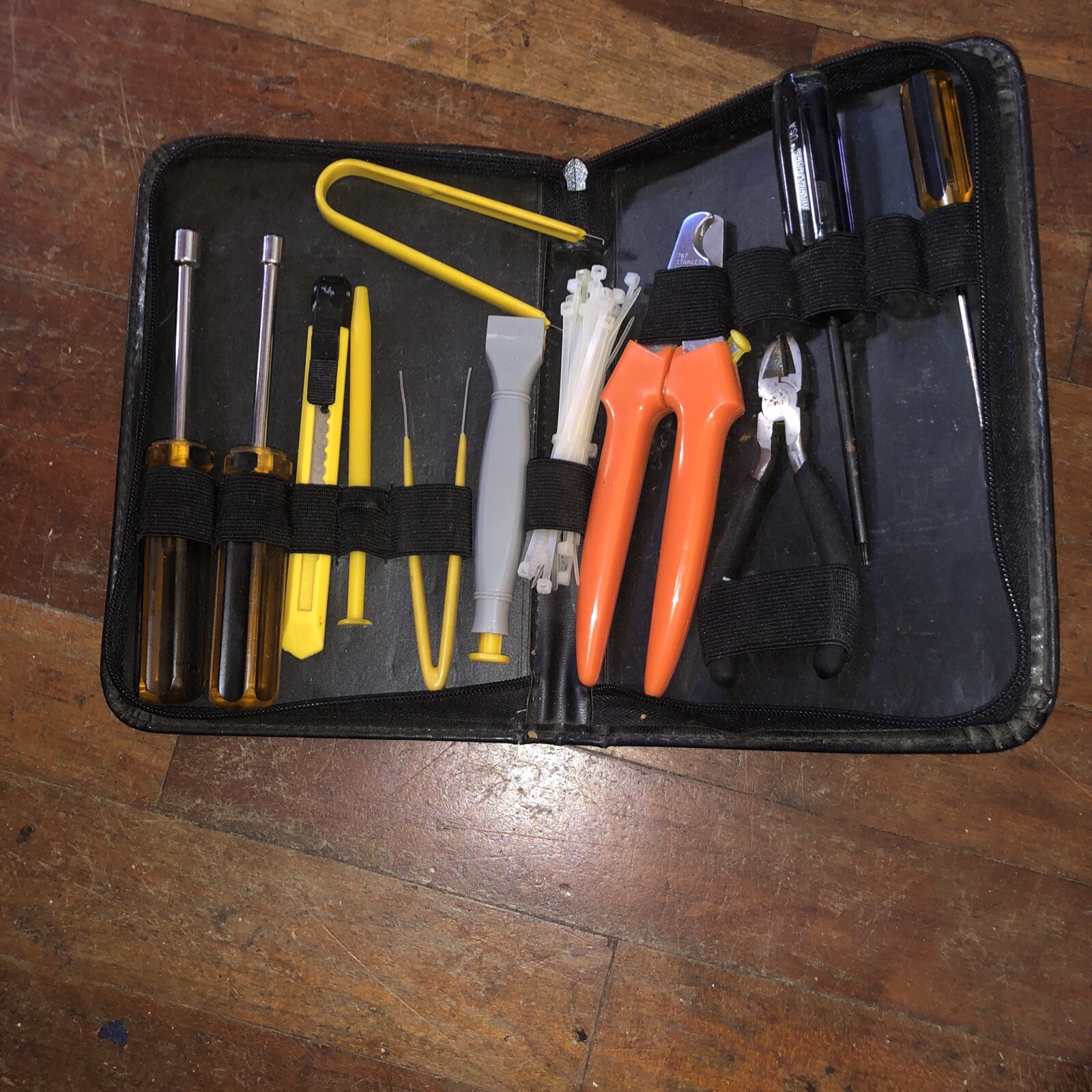 Misc Mixed Home Use Tool Set w/Zippered Case 6 x8.5 | eBay