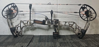 Mathews Triax Compound Bow - 70/28 | eBay