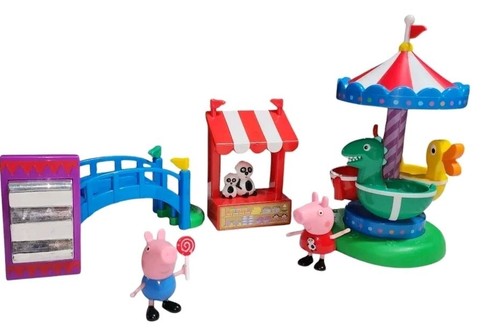 Peppa Pig Fun Fair Playset Strolling Bridge Funhouse Mirror Game Booth ...