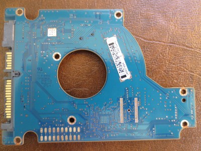 Seagate ST9500420ASG 9PSG44-040 Fw :0 006APM2 Wu (100537089 D) 500gb 2. ...