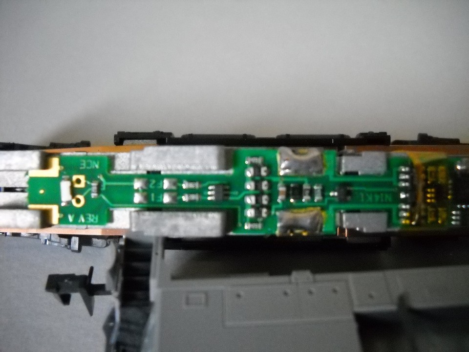 N-Scale Kato Engine GE Dash9 Chassis with DCC NEC N14K1 | eBay