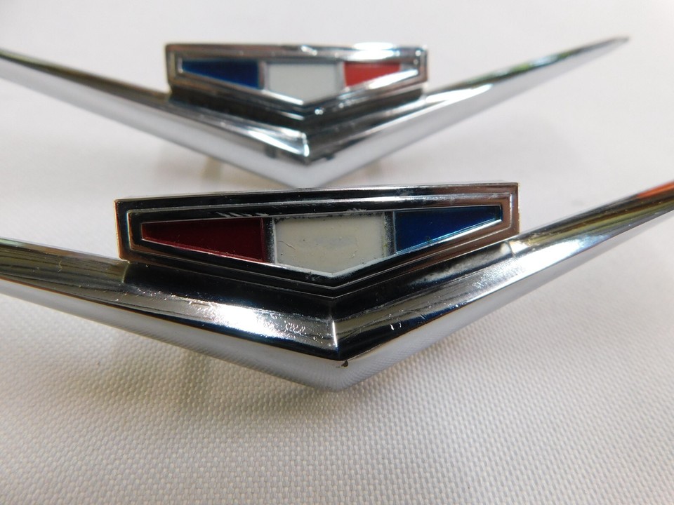 NOS OEM Chevrolet 1962 1963 Impala Fender Emblems Ornaments Bel Air ...