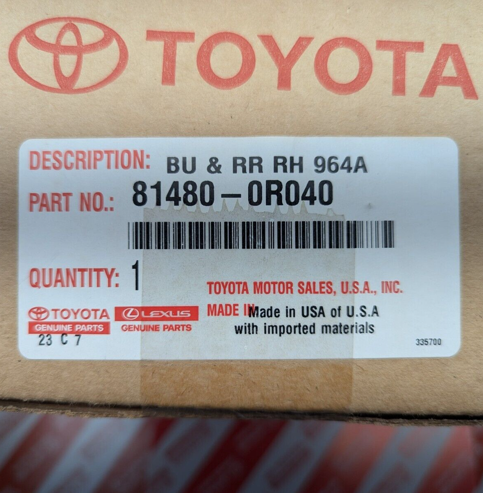 81480-0R040 Right Rear Back Up Lamp Assembly - 2016-2018 RAV4 - Genuine ...