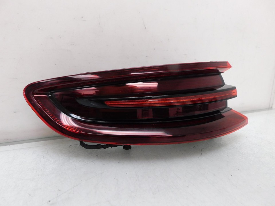 PORSCHE MACAN LEFT TAIL LIGHT GTS 95B-945-095-L OEM 16 17 18 2016 2017 ...