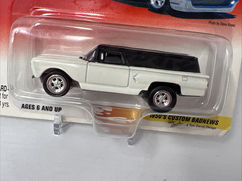 Johnny Lightning Thunder Wagons 1950s Custom BadNews White Lightning CHASE | eBay