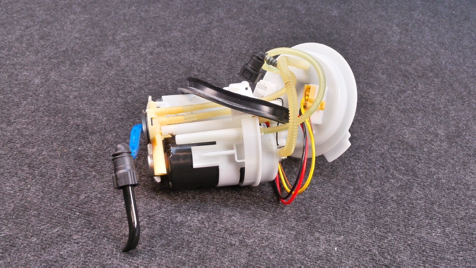 Audi A4 S4 8W A5 S5 RS5 F5 Kraftstoffpumpe im Tank Pumpe Kraftstoff ...