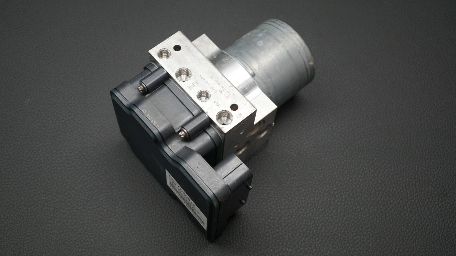 GENUINE BMW F10 F11 ABS DSC DXC9 L6 ABS UNIT MODULE 6868335 / 6868337 ...