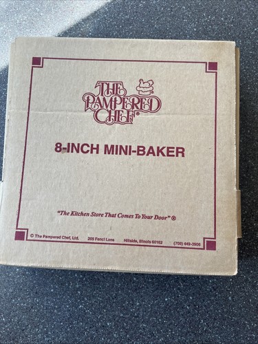 The Pampered Chef 8" Mini-Baker Family Heritage Collection Stoneware ...