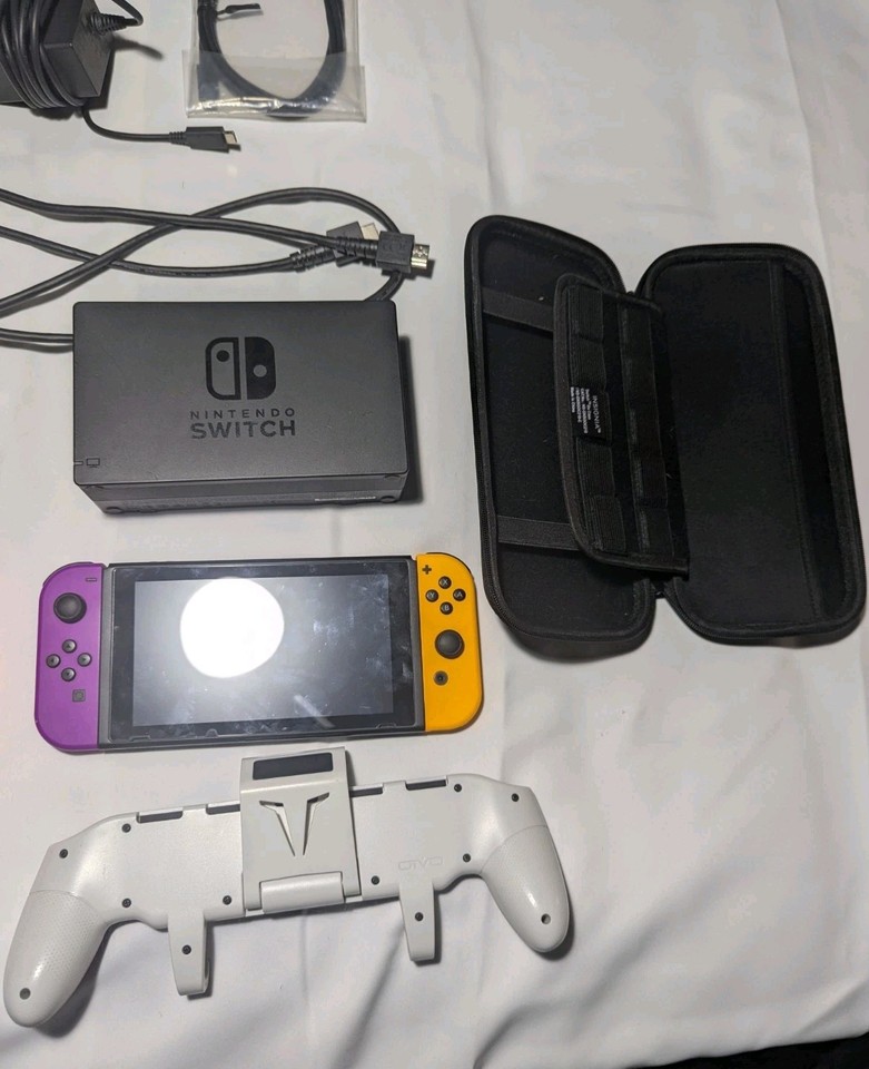 Nintendo Switch w Extra Controllers, Accessories + Games, Used, Working ...