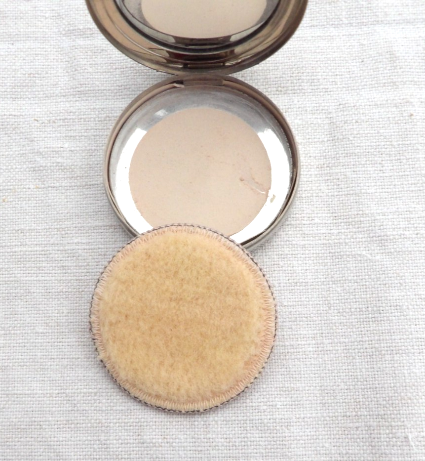 Vintage Paris Coty Powder Compact with Foil Crinoline Lady - 1940s ...