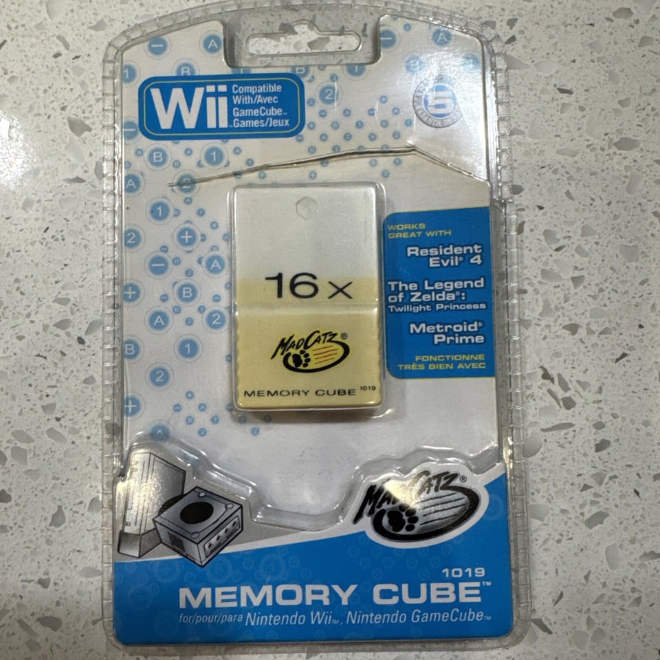 LOT 3 Mad Catz 16x Memory Cube Card 1019 & Nintendo GameCube & Nyko ...