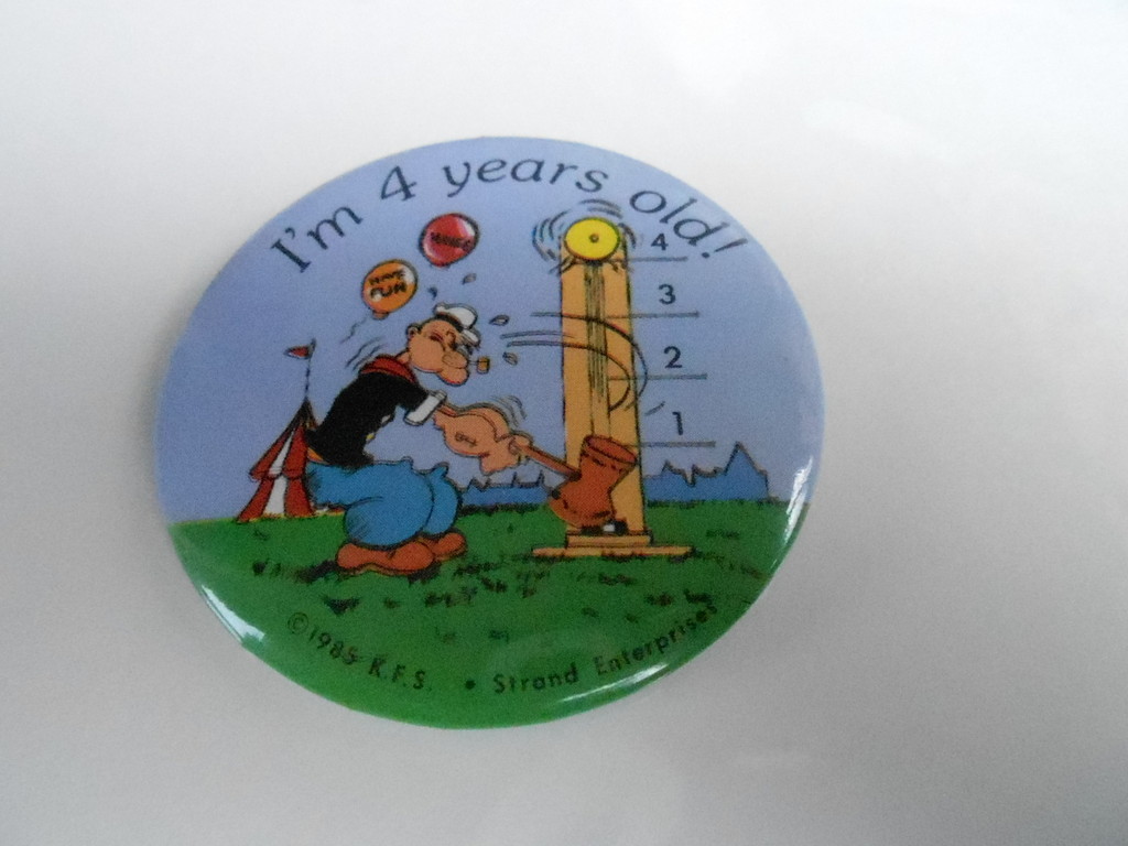VINTAGE PINBACK BUTTON #51- 007 - POPEYE - I'M 4 YEARS OLD | eBay
