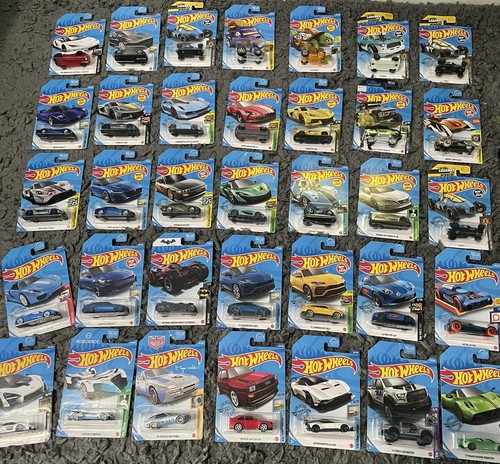 Huge hot wheels lot Every Thing You Get | eBay