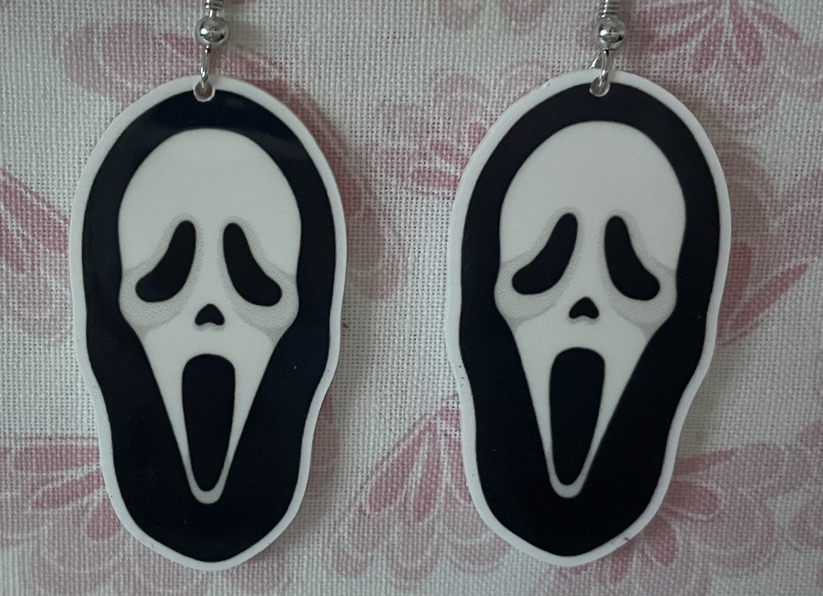 *HANDMADE* Novelty “Scream” Earrings | eBay