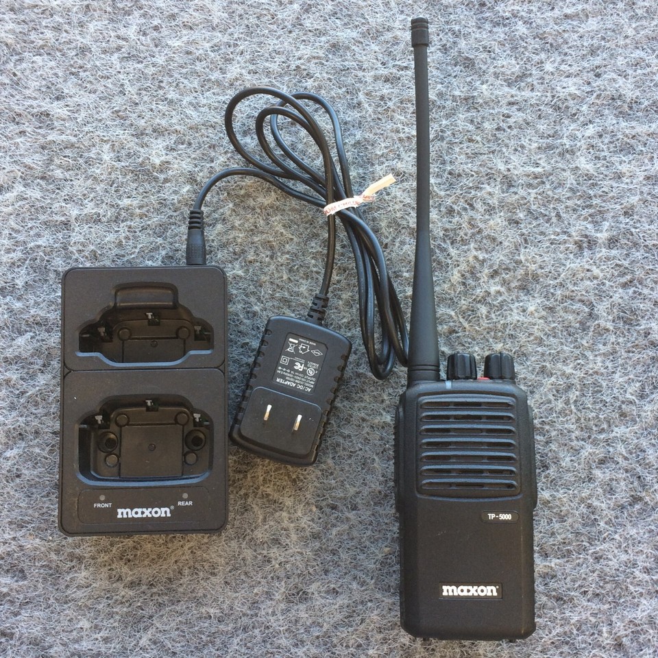 Maxon TP5000: TP5416 UHF 400-470 or TP5116 VHF 16ch Business Two-Way ...