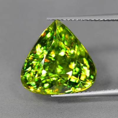 15.34Ct Custom Pear Cut_Exquisite Unheated Titanite Semi Chrome Sphene ...