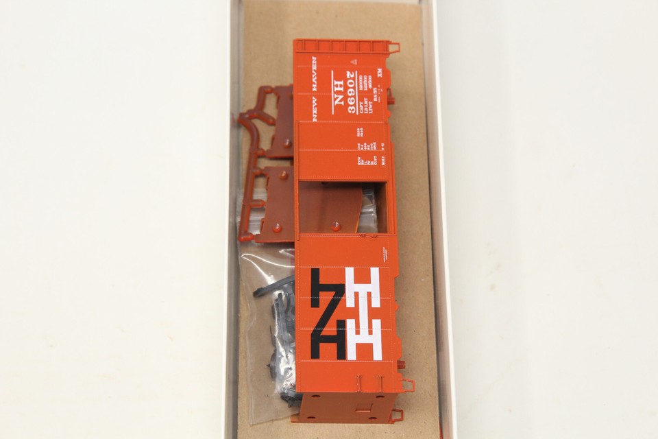 HO Branchline 8033 40' AAR Boxcar New Haven NH 36904 Kit | eBay
