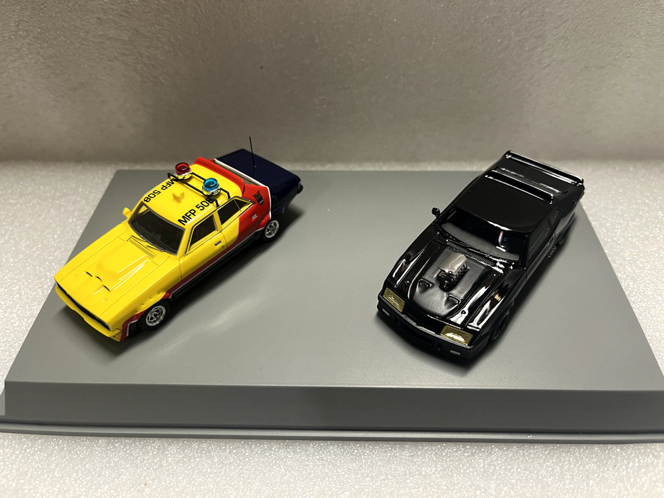 1/64 ACE Mad Max Ford XB Falcon Interceptor & Falcon MFP Twin Set MOVIE ...