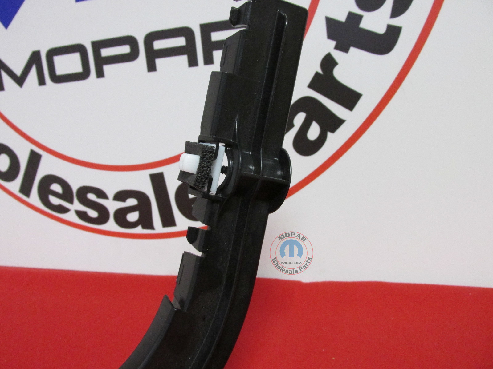 DODGE CHALLENGER Passenger Side Right REAR Bumper Support Bracket NEW ...