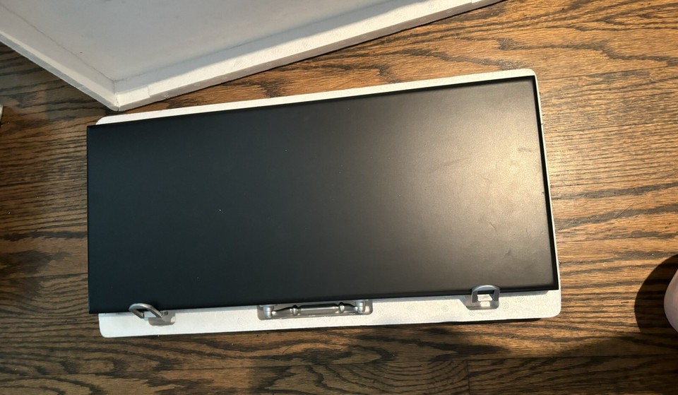 Brookstone 400 Professional Poker Set No. 937 – New | eBay