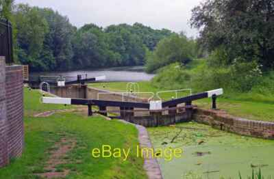 Photo 6x4 Droitwich Barge Canal - the restored river lock (lock no. 1 ...