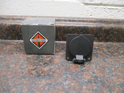 OEM NEW INTERNATIONAL HOUSING 3756430C1 FREE SHIPPING | eBay