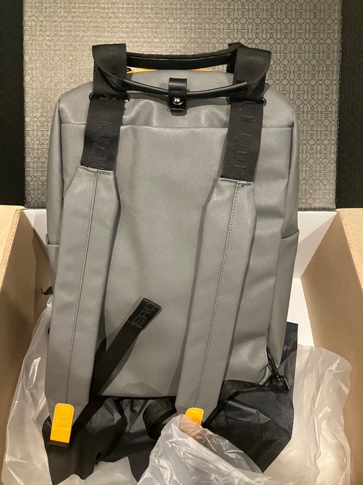 SCOTTY CAMERON 2025 CLUB CAMERON COOLER BACKPACK | eBay