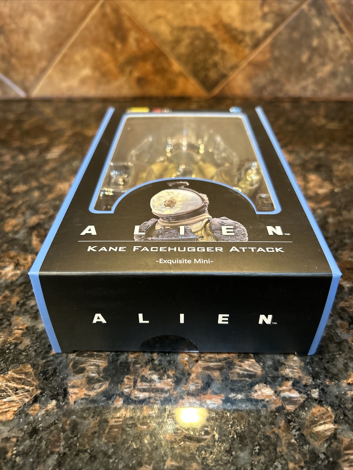 Alien Kane Facehugger Attack Exclusive 1:18 Scale | Xenomorph Aliens | eBay