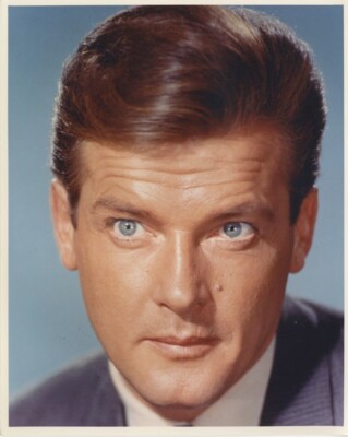 Roger Moore as Simon Templar The Saint 1960's TV Vintage Color 8x10 ...