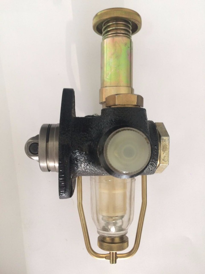 New Supply Pump w/ Hand Primer, With Filter Fits Bosch John Deere Volvo ...