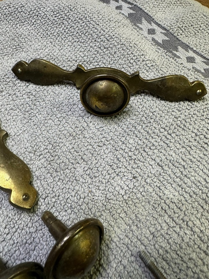 7 Vtg. N18911 KBC brass drawer pull/cabinet handles w/screws-back ...