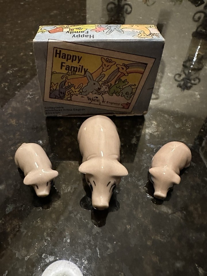Set Of 3 Miniature Porcelain Wade Pigs, Made In England | eBay
