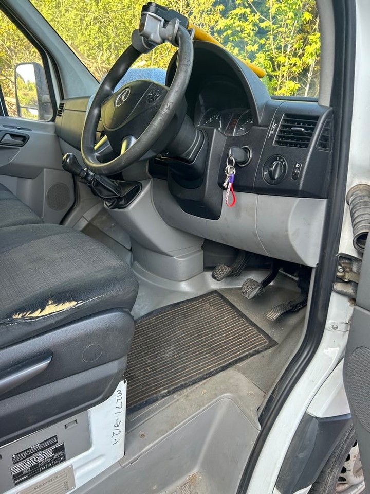 Mercedes Sprinter Luton Box Van 2014 / Race Van | eBay UK