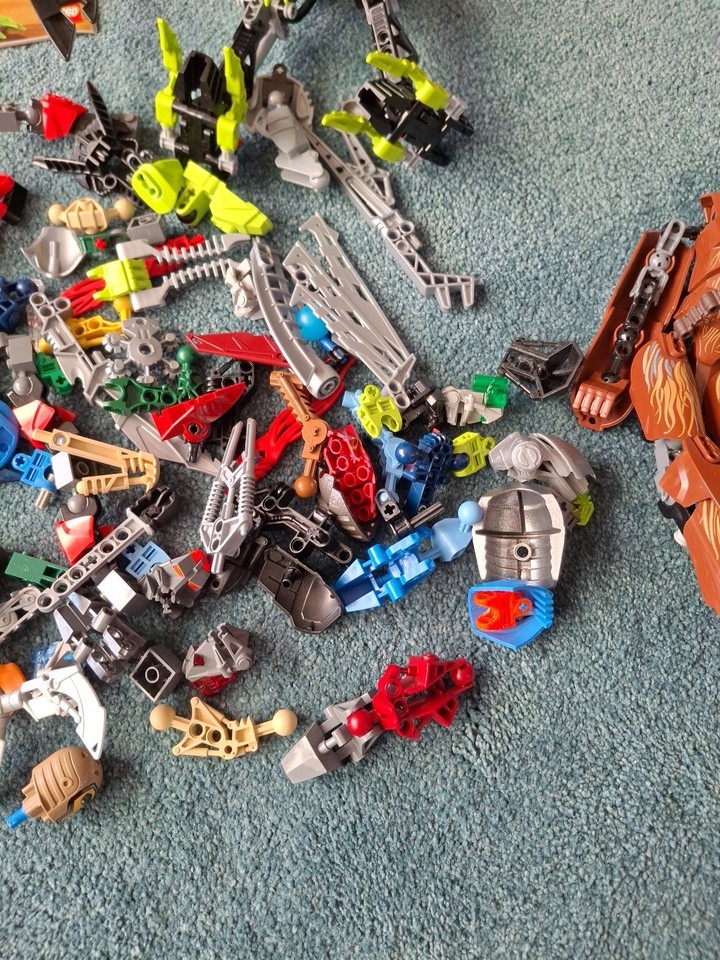 Lego Bionicle 8982, 8991 Bionicles Spare Parts Bundle Joblot Part Built ...