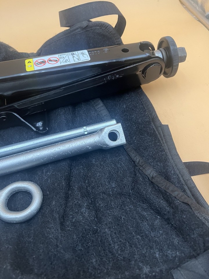 2014 2024 RAM PROMASTER 2500 3500 Emergency Jack and Tool Kit OEM. | eBay