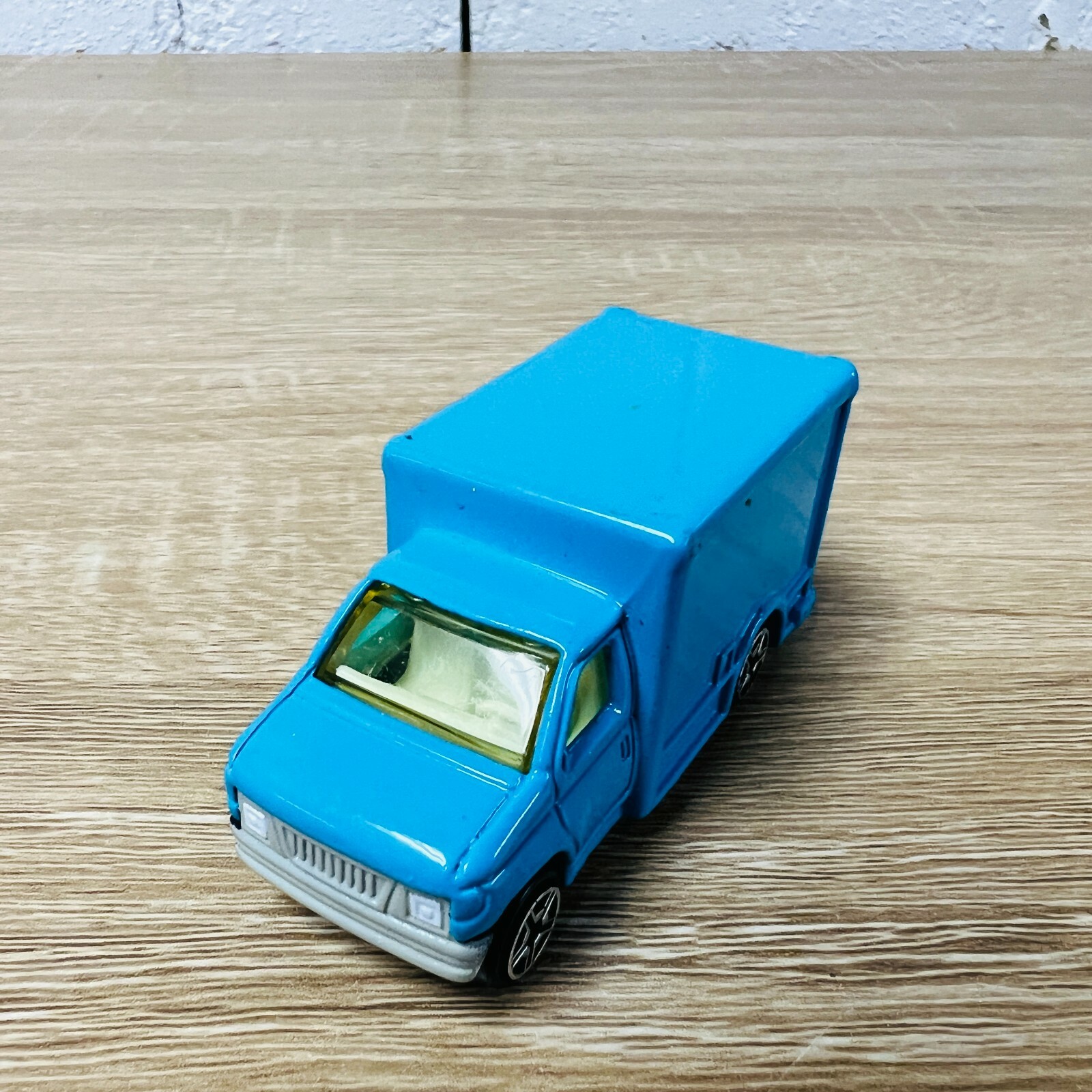 Blue Step Van Delivery Motormax No 6035 Model Diecast Truck | eBay ...