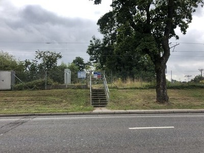 Photo A3 Network Rail access point on Causewayhead Road Stirling/NS7993 ...