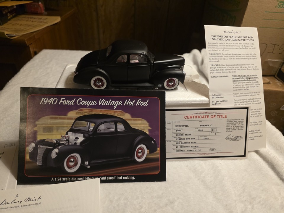 DANBURY MINT 1940 FORD COUPE VINTAGE HOT ROD PRIMER BLACK 1/24 MODEL ...